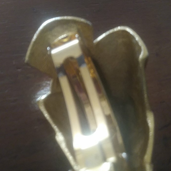 Accessories | Vintage Gold Tone Hair Clip | Poshmark